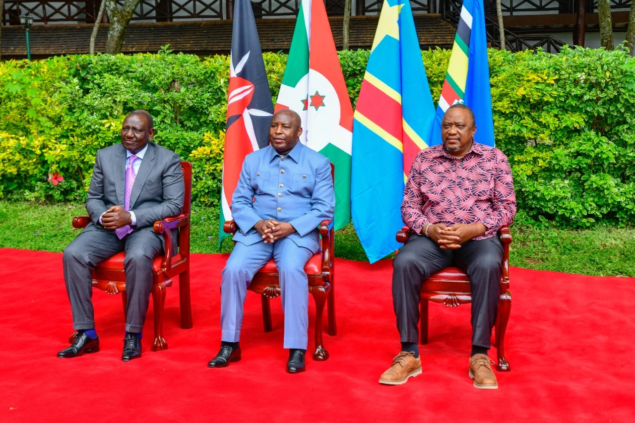 Ruto and Uhuru reunite at State House for crucial EAC–SADC summit on ...